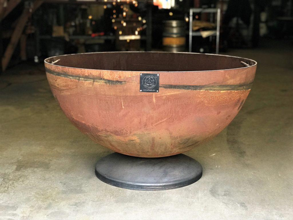41” Hemisphere Fire Pit on Flanged Base